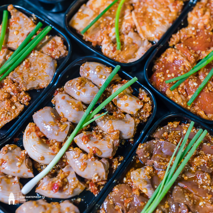 ហាង Darany BBQ – តារានីសាច់អាំង សាខាសន្ធរម៉ុក - KohSantepheap.TV